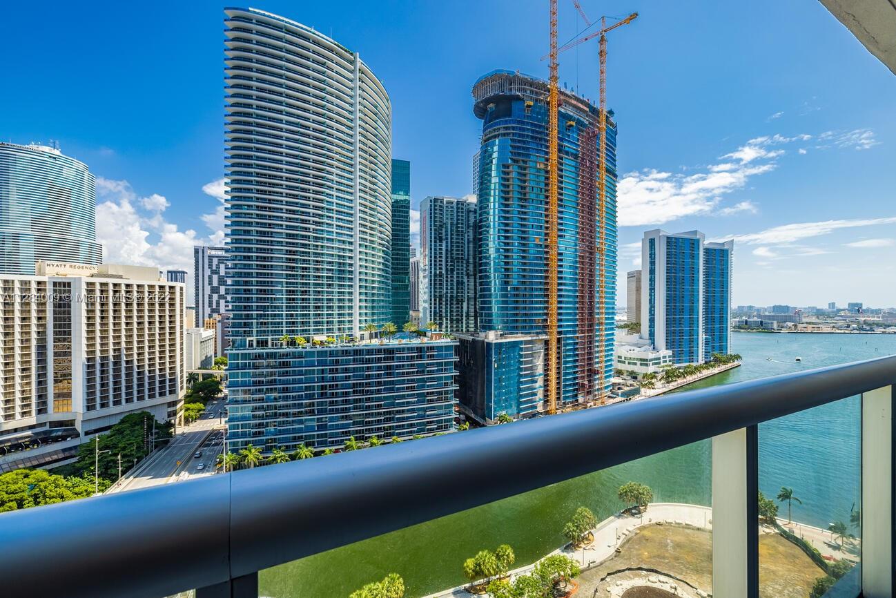 Icon Brickell Tower 3 Condos For Sale - W Miami Tower