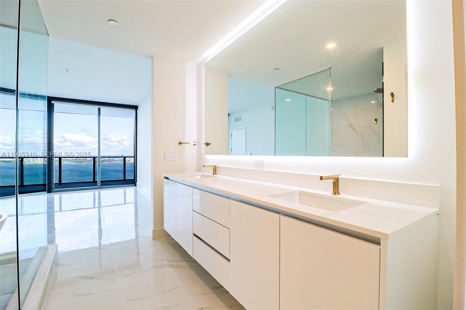 700 NE 24th St #4201, Miami, FL 33137 | A11935310 | For Rent