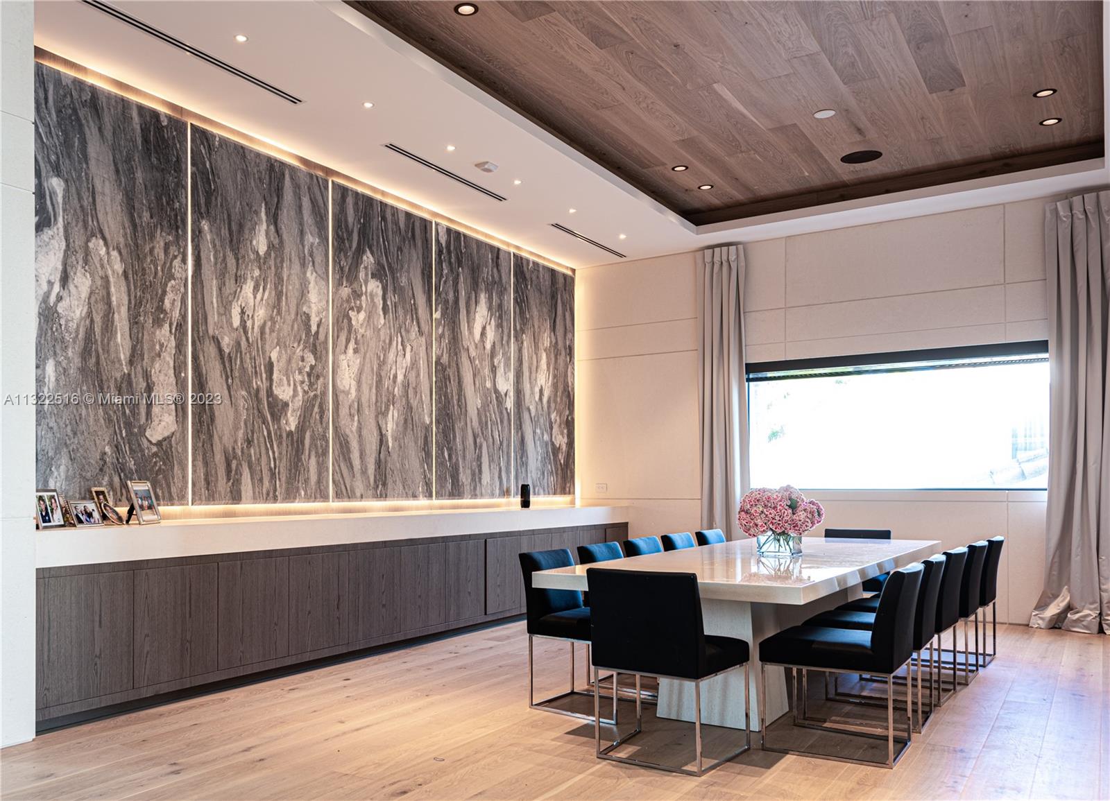 Exclusive Listings - Nelson Gonzalez Nelson Gonzalez