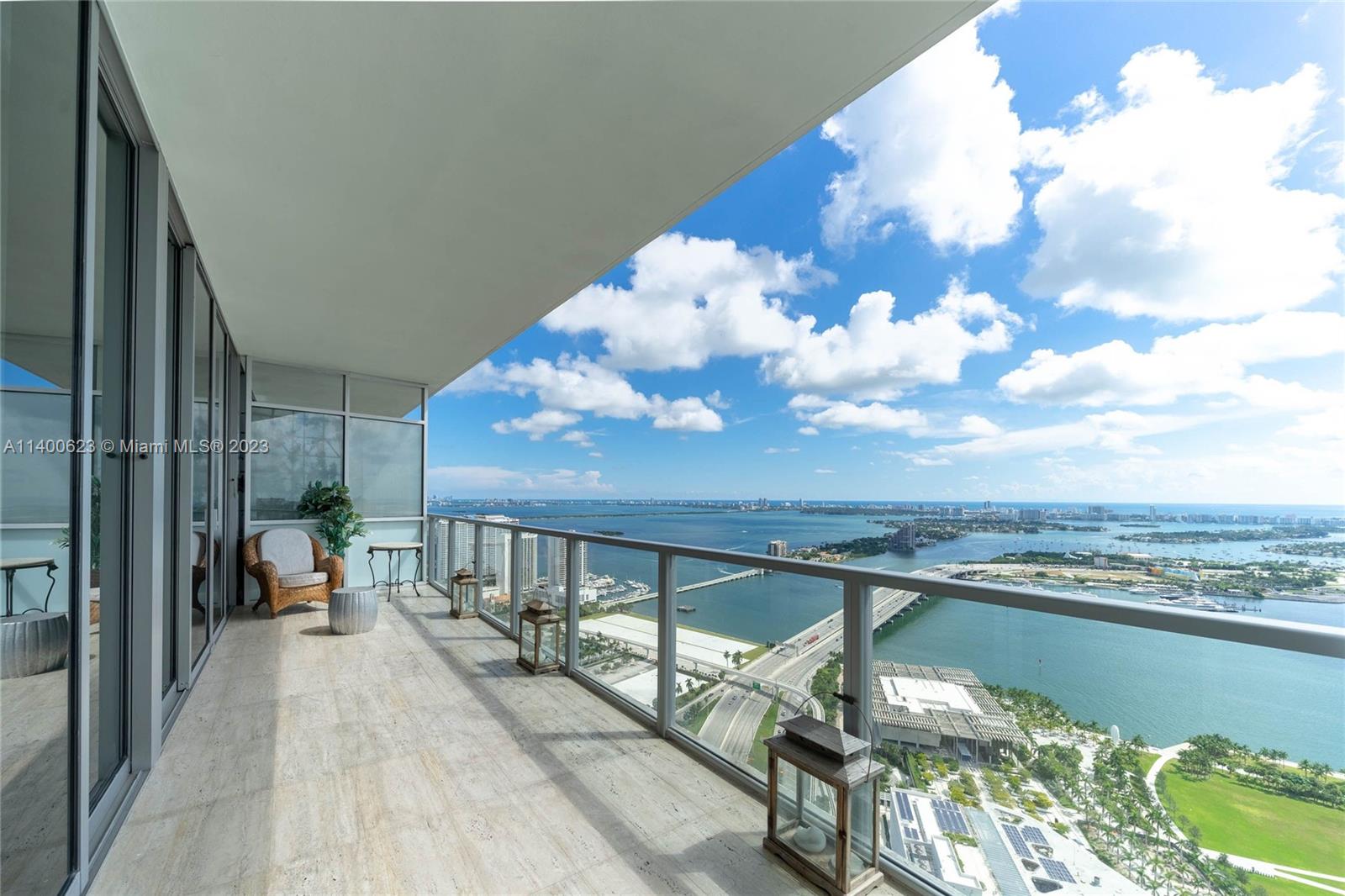 1100 Biscayne Blvd #4703, Miami, FL 33132 | A11400623 | Closed Sale