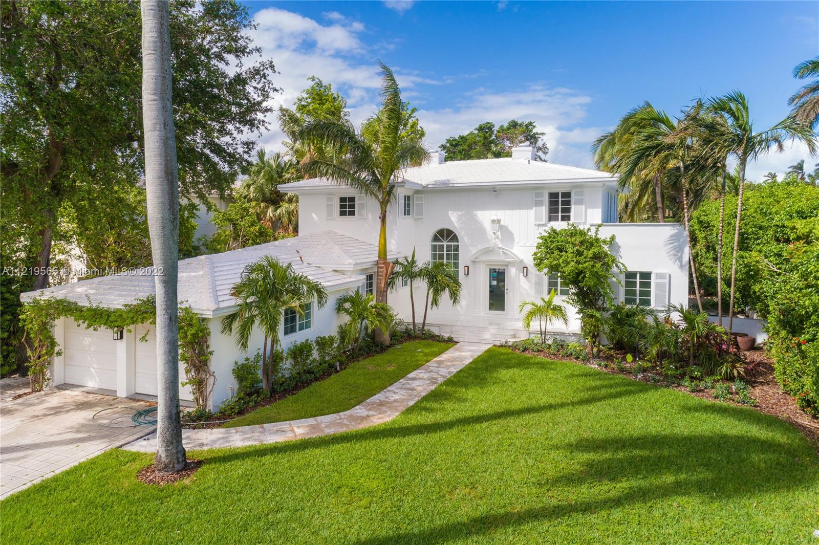 Sunset Islands - Miami Real Estate