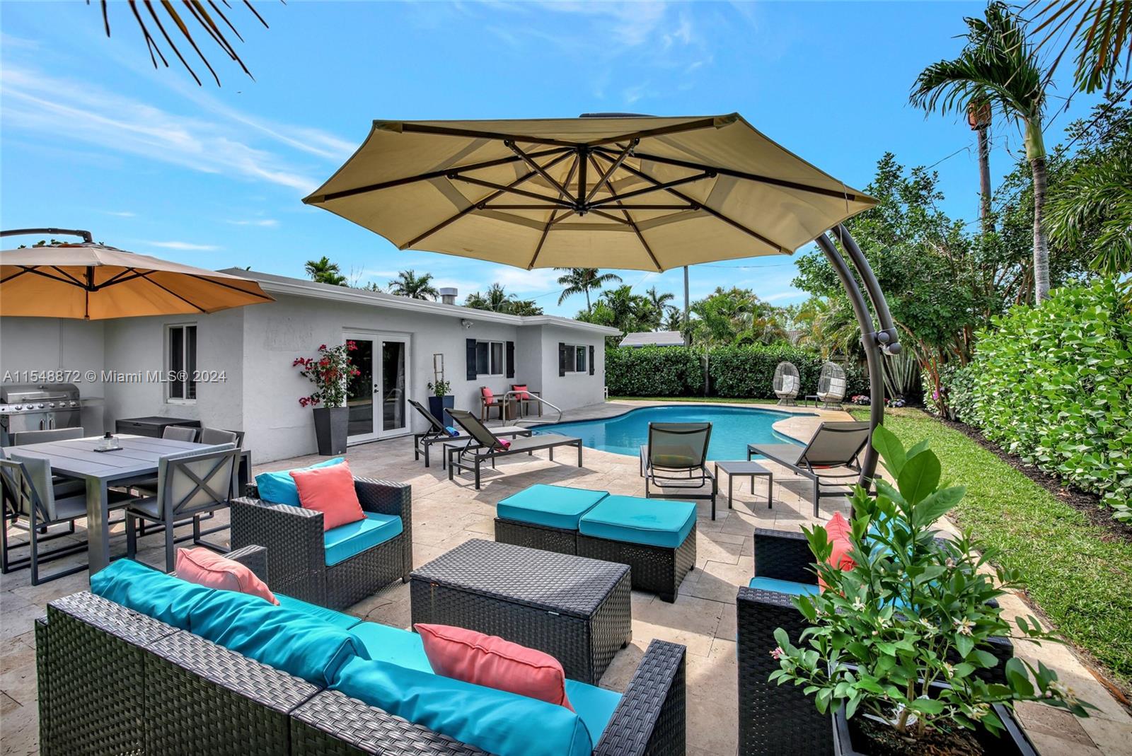 Property Details - Laurie Spector Laurie Spector