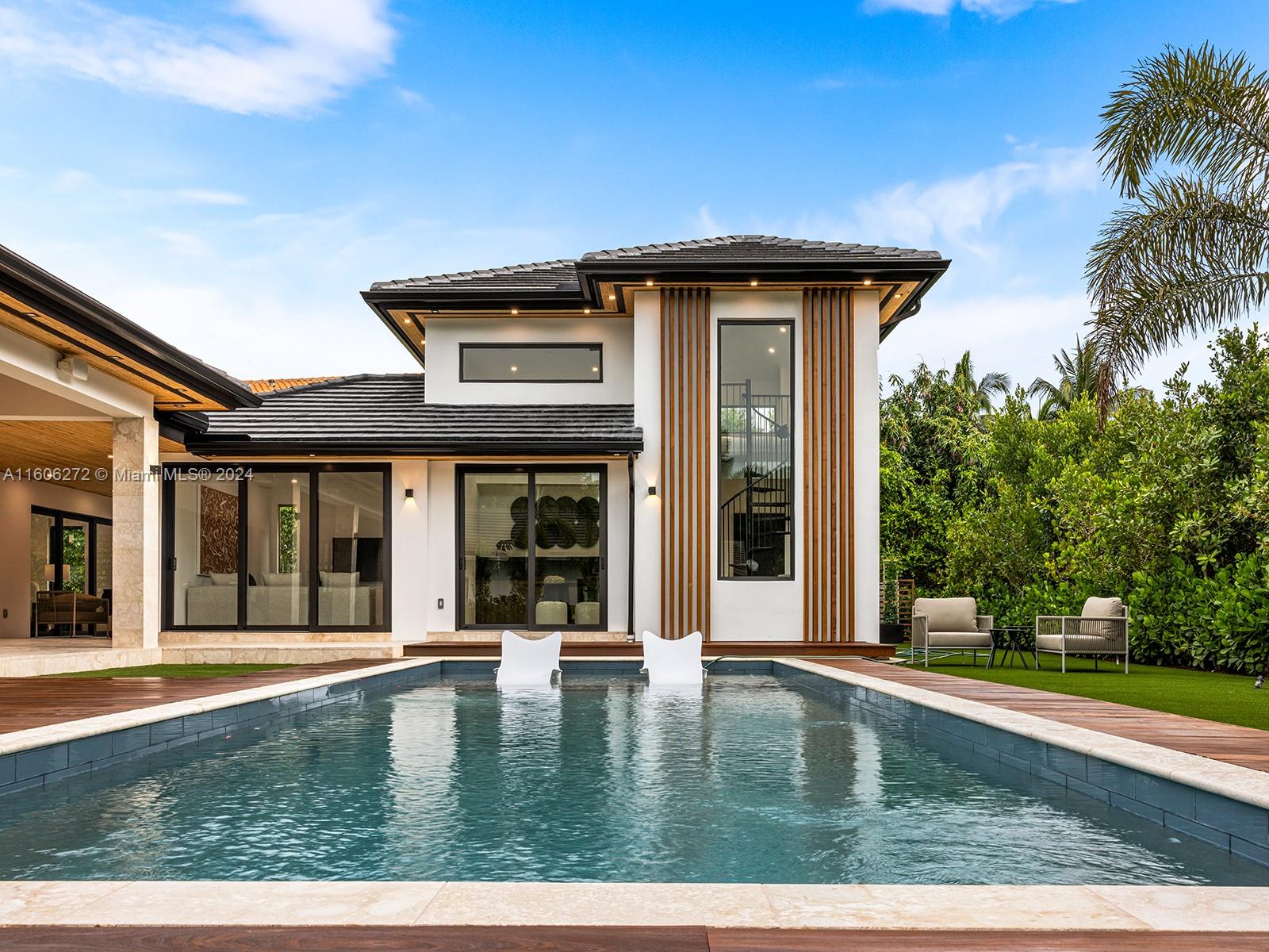 Cocoplum - Miami Real Estate Miami Real Estate