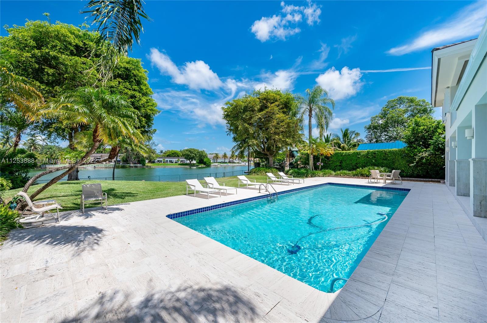 Pinecrest - Miami Real Estate Miami Real Estate