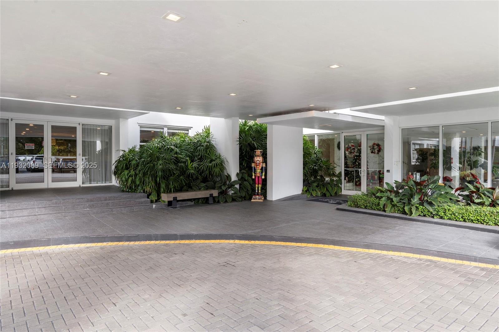 199 Ocean Ln Dr #611, Key Biscayne, FL 33149 | A11932089 | For Rent