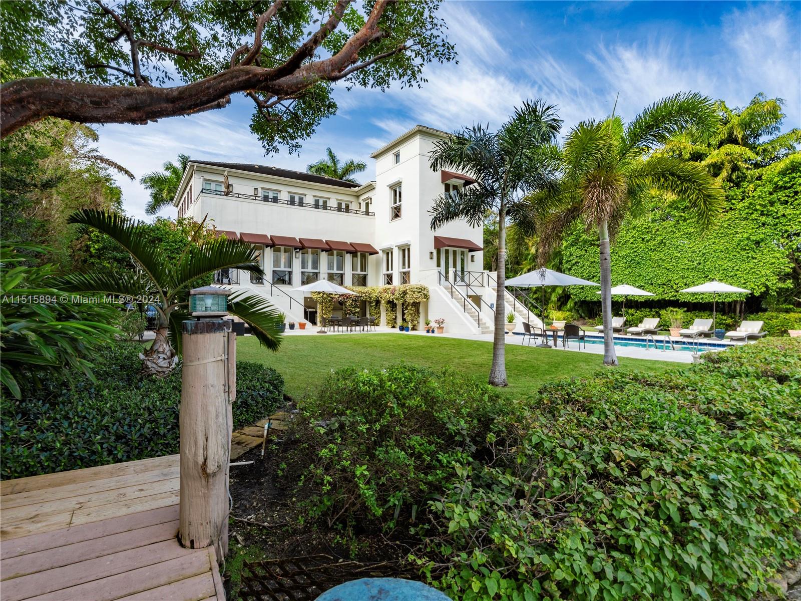 Cocoplum - Miami Real Estate Miami Real Estate
