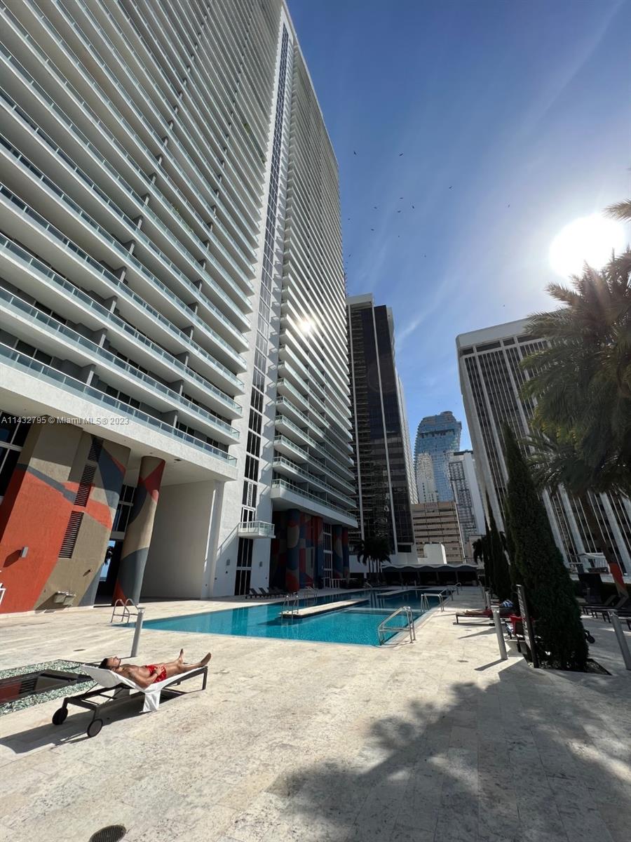 50 Biscayne Blvd #2401, Miami, FL 33132 | A11432795 | Closed Rental