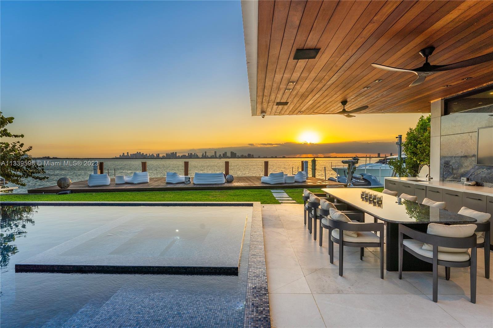 Luxury Homes For Sale in Miami FL | Miami Mansions For Sale