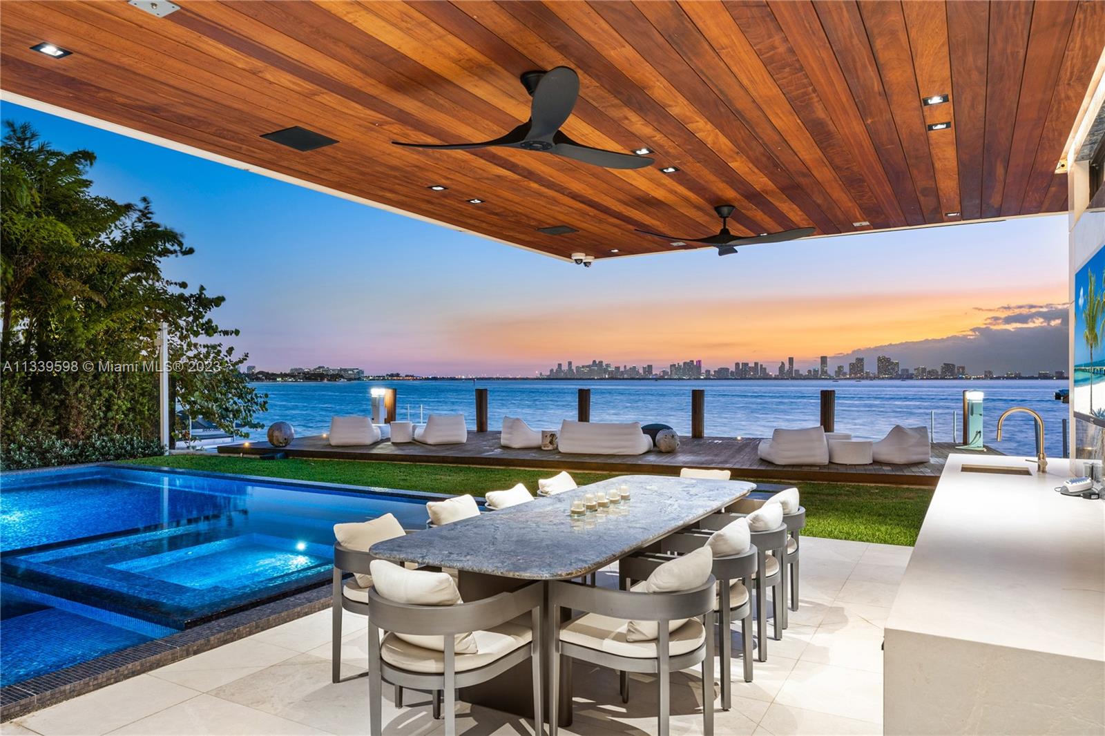 Luxury Homes For Sale in Miami FL | Miami Mansions For Sale