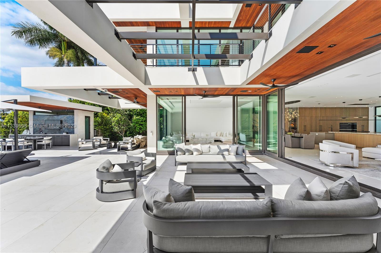 Luxury Homes For Sale in Miami FL | Miami Mansions For Sale